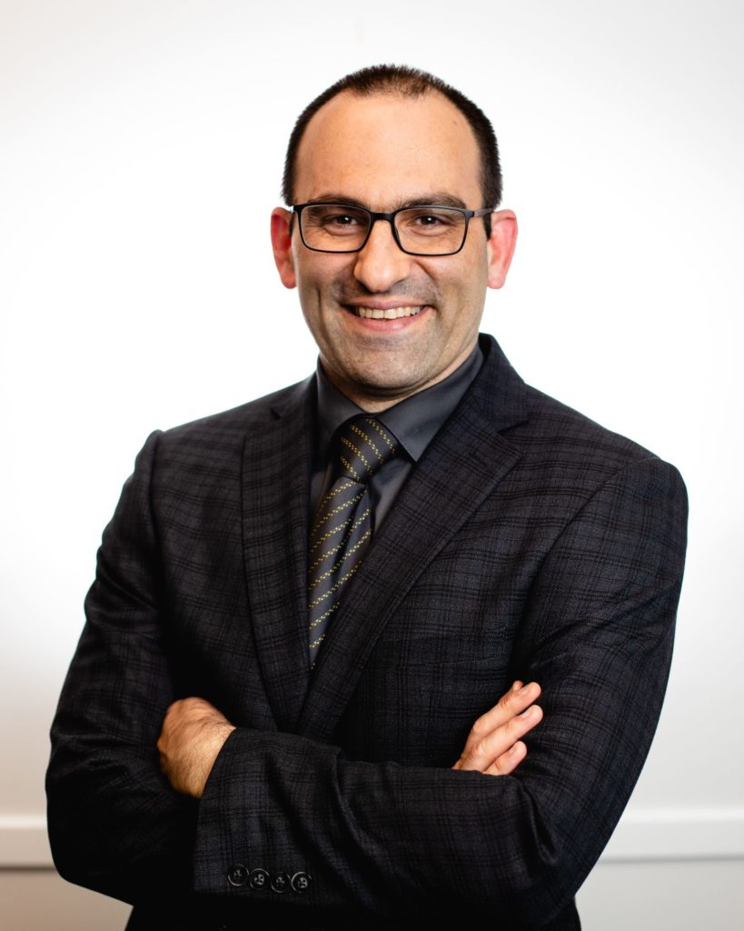 Dr. Ali Nosrat | Centreville Endodontics